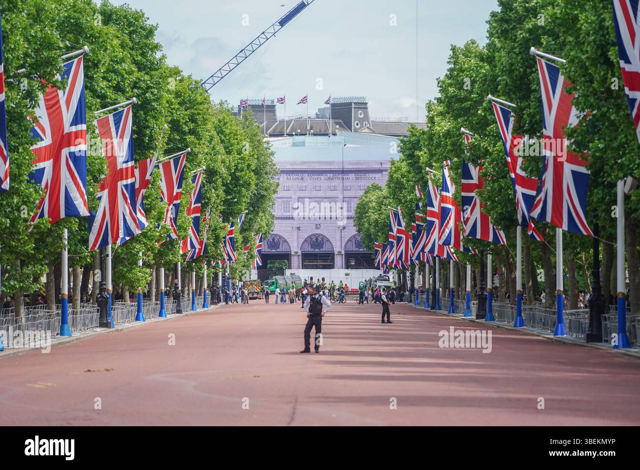 London, UK. 29 May 2025. Police at The Mall which is closed off to the ...