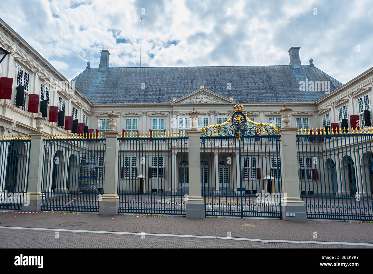 Royal Noordeinde Palace, official working place of King Willem ...