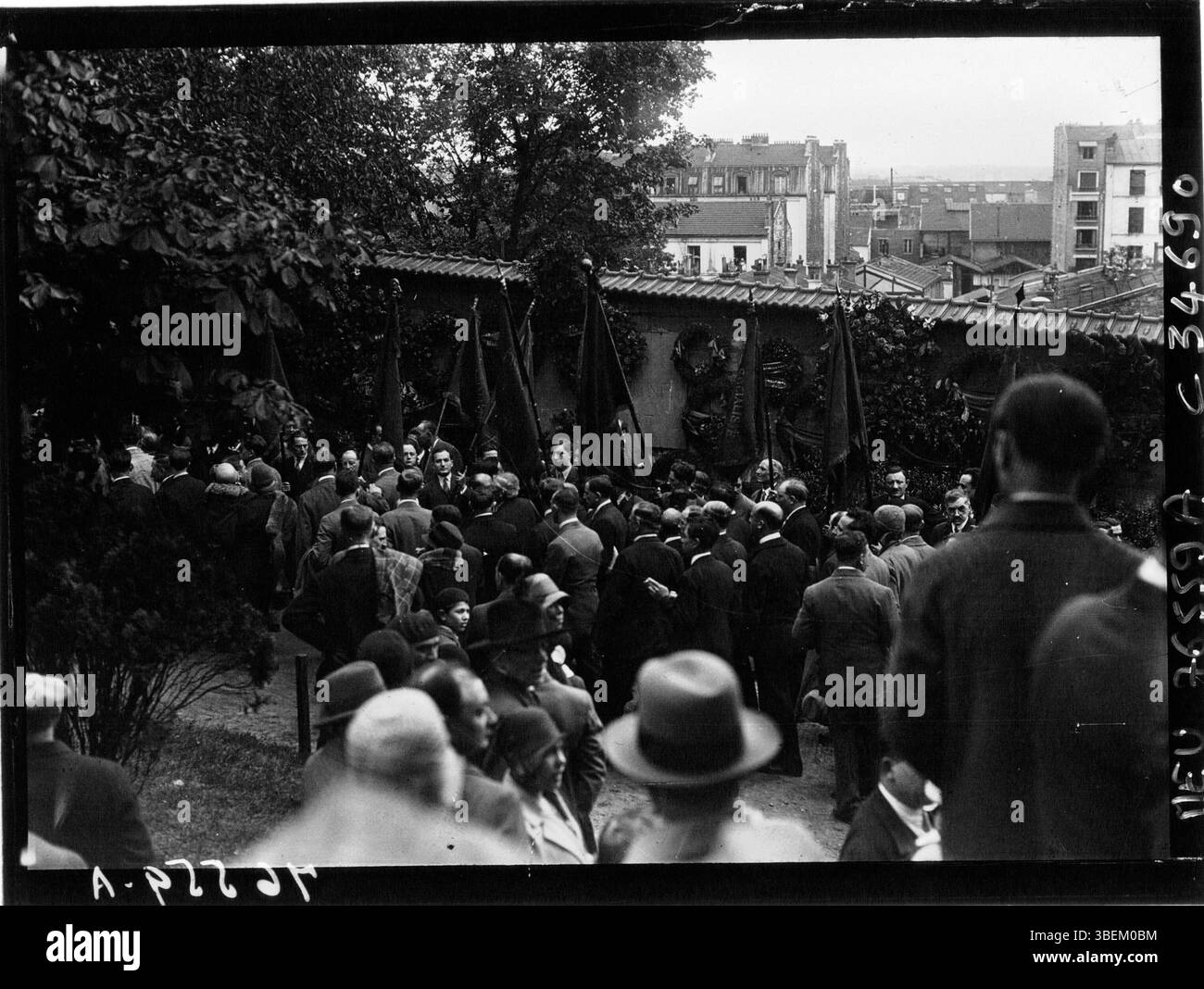 This 1930 photograph captures the funeral of Silvain at Père Lachaise ...