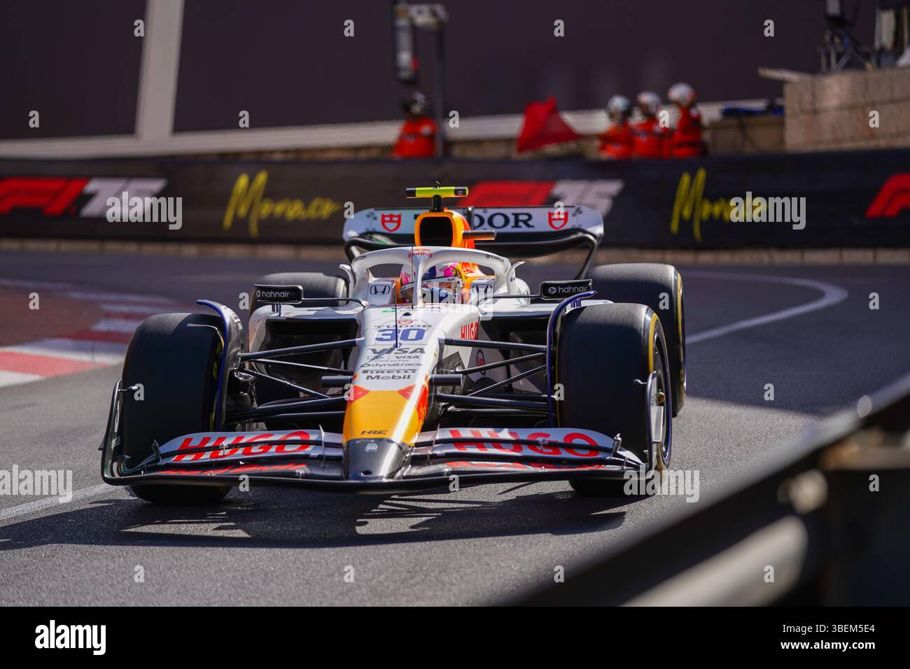 Liam Lawson of New Zealand driving the (30) Visa Cash app RB VCARB02 ...