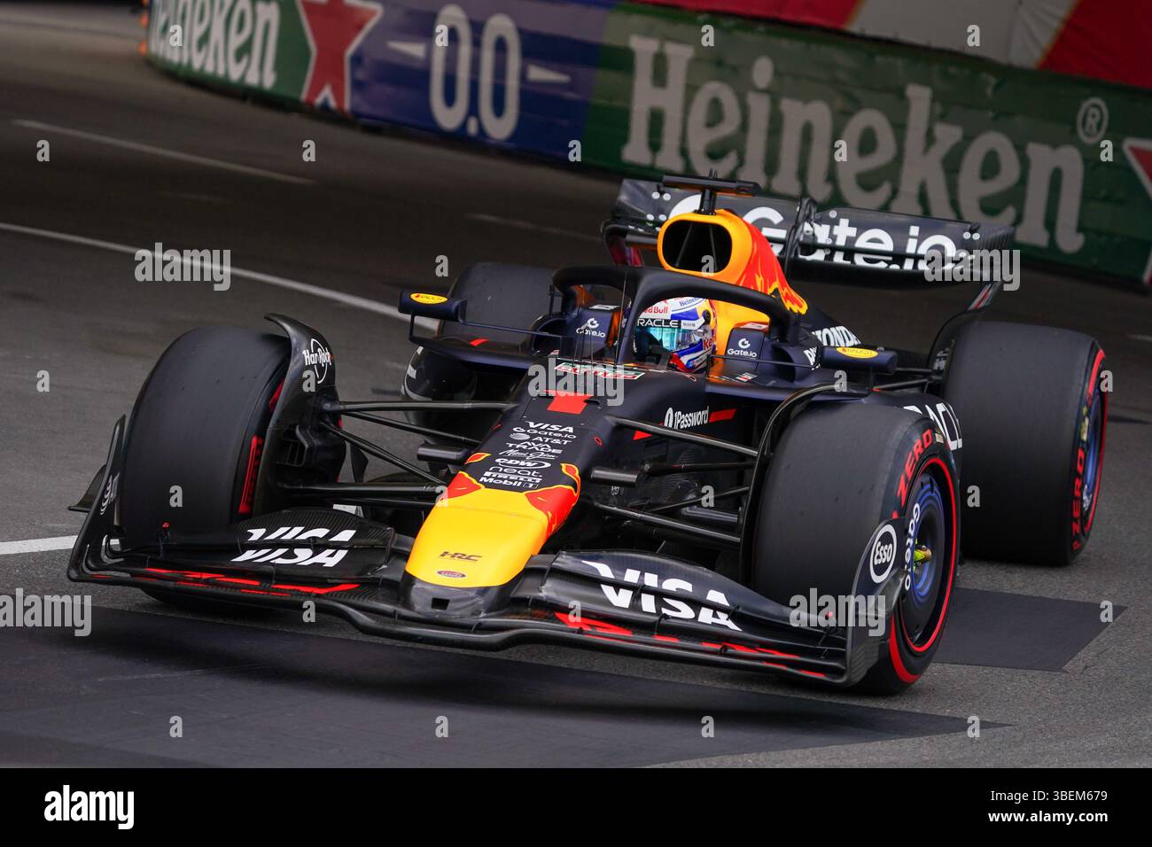 Max Verstappen of Netherlands driving the (1) Oracle Red Bull Racing ...