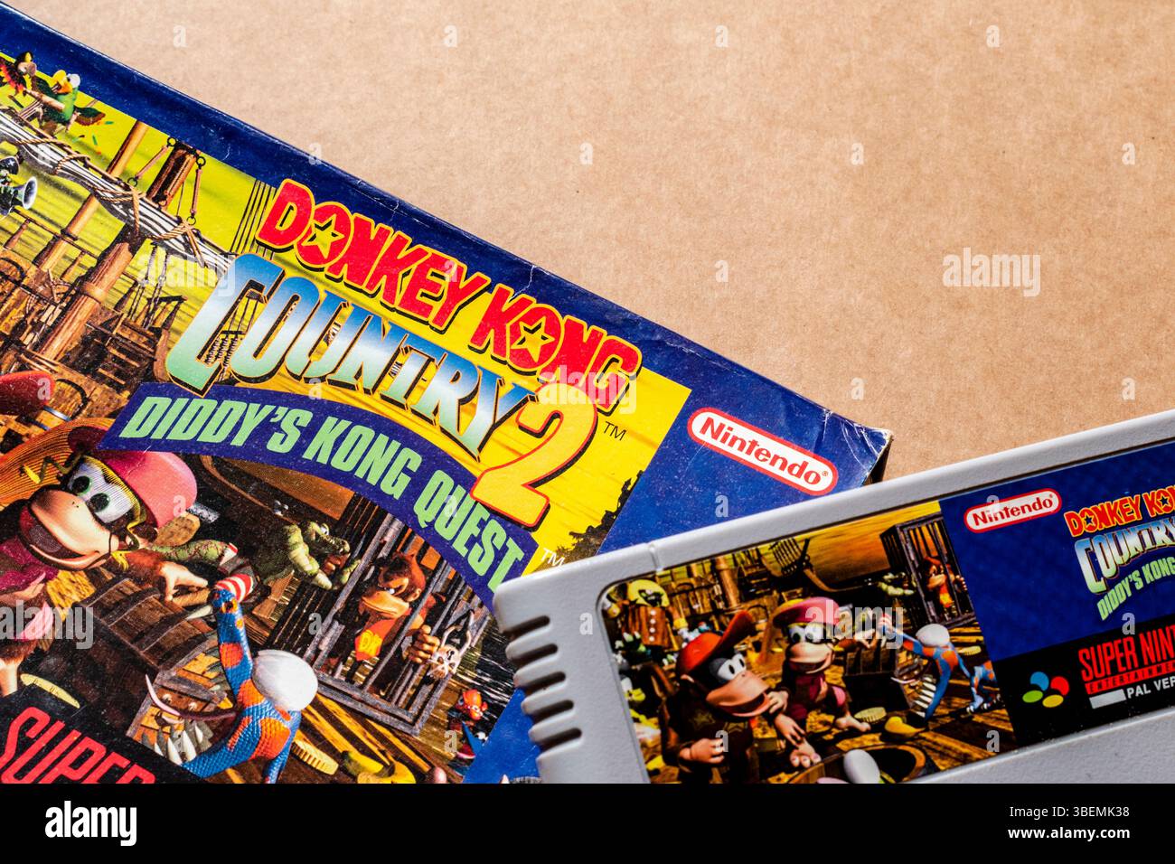 Donkey Kong Country 2: Diddy's Kong Quest Super Nintendo game box with ...