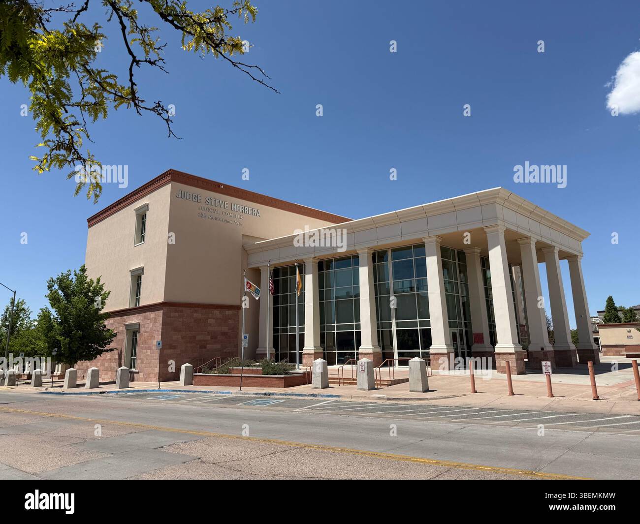 May 29, 2025, Santa Fe, New Mexico: (new) santa fe and tourism. May 27 ...