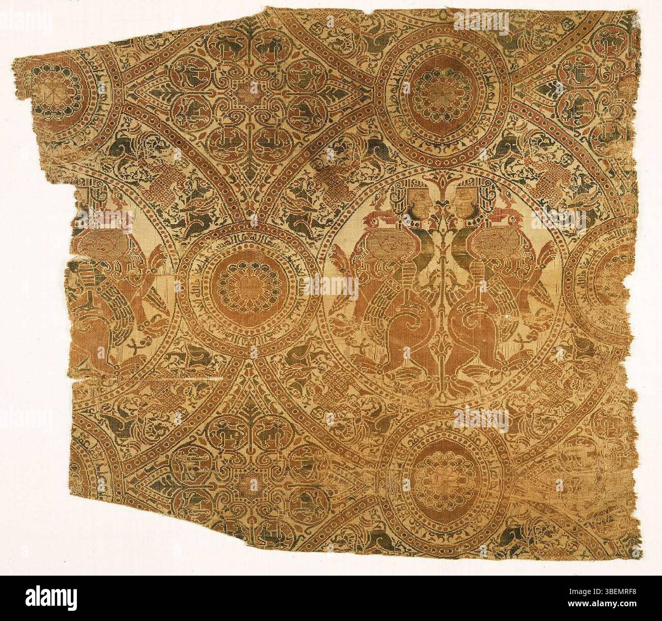 This 11th or 12th century AD silk fragment from El Burgo de Osma ...