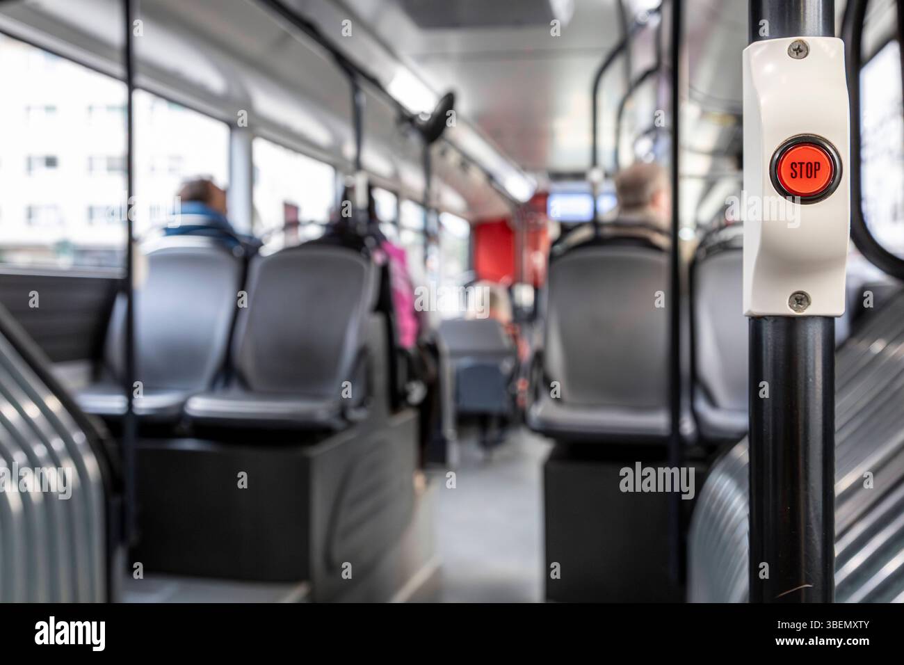 Bus stop button deutschland hi-res stock photography and images - Alamy