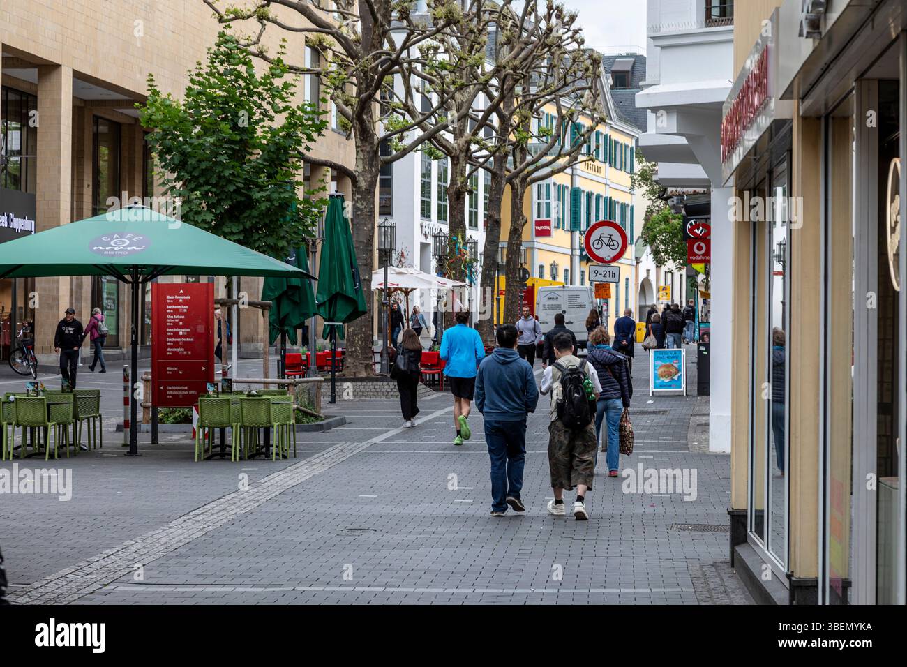 Pedestrian zone in historic city hi-res stock photography and images ...
