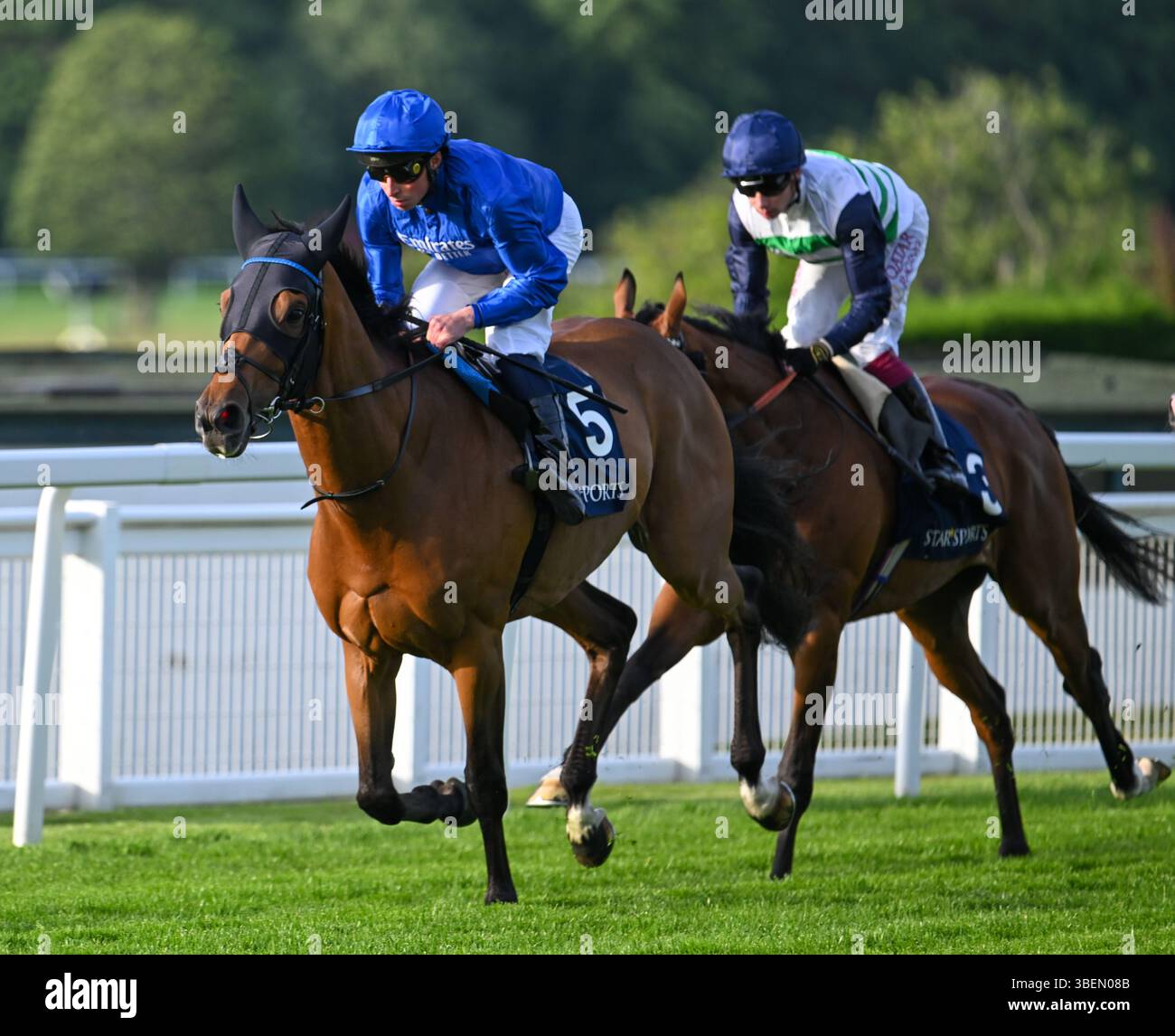 Sandown Park Racecourse, Esher, England. 29 May, 2025. Trawlerman ...