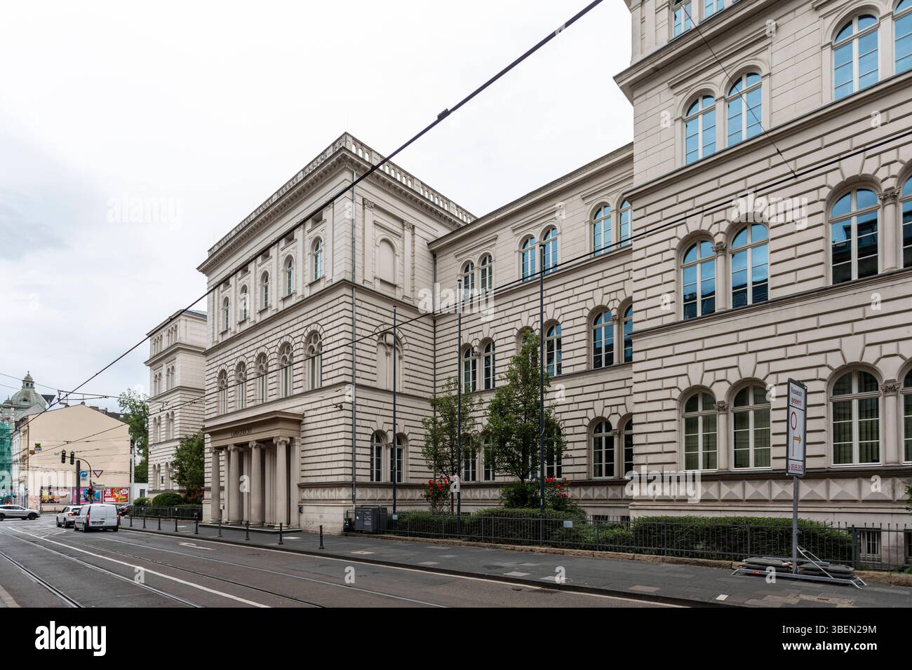 Landgericht Bonn, Nordrhein-Westfalen, Deutschland *** Bonn Regional ...