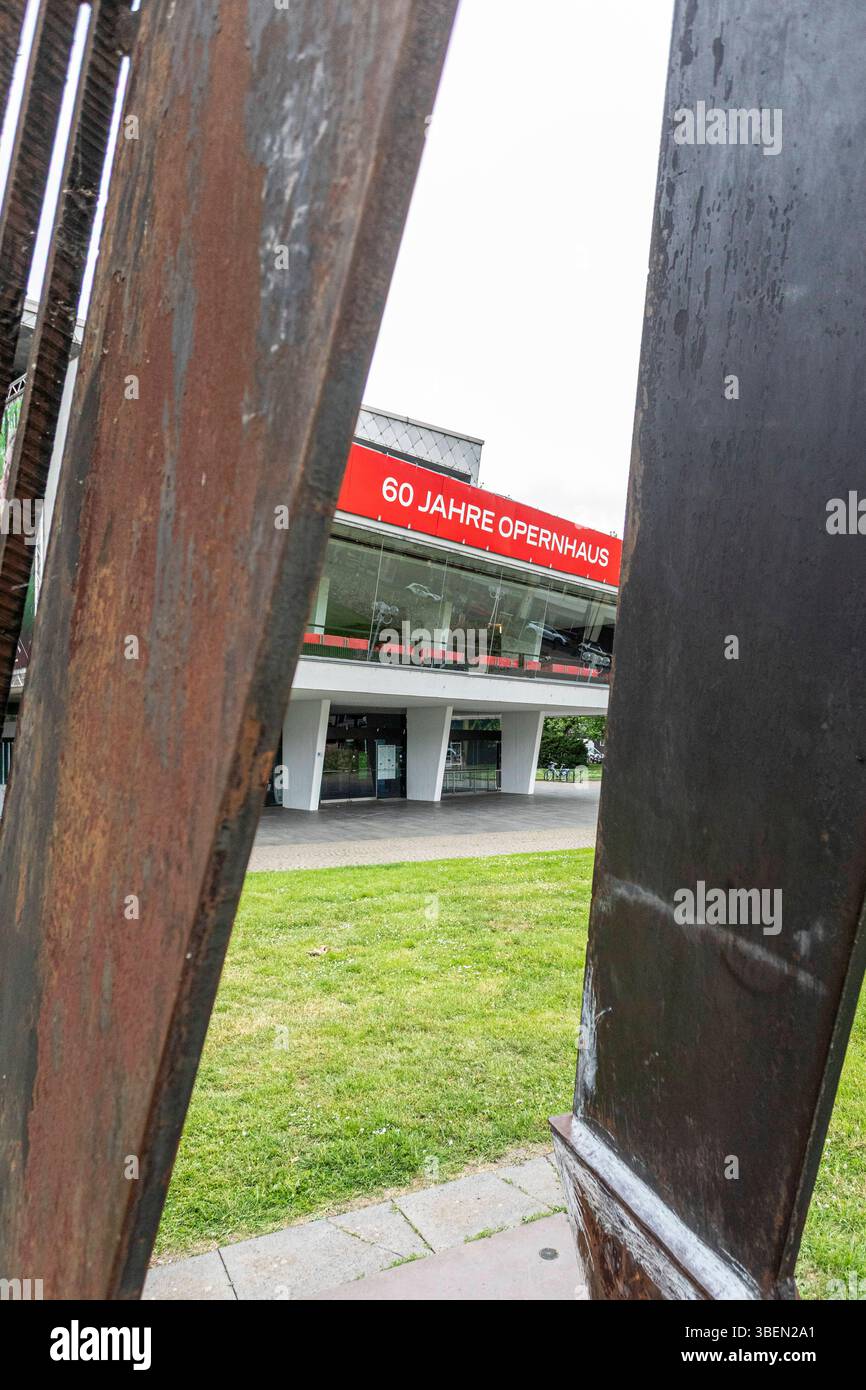Opernhaus Bonn, Nordrhein-Westfalen, Deutschland *** Bonn Opera House ...