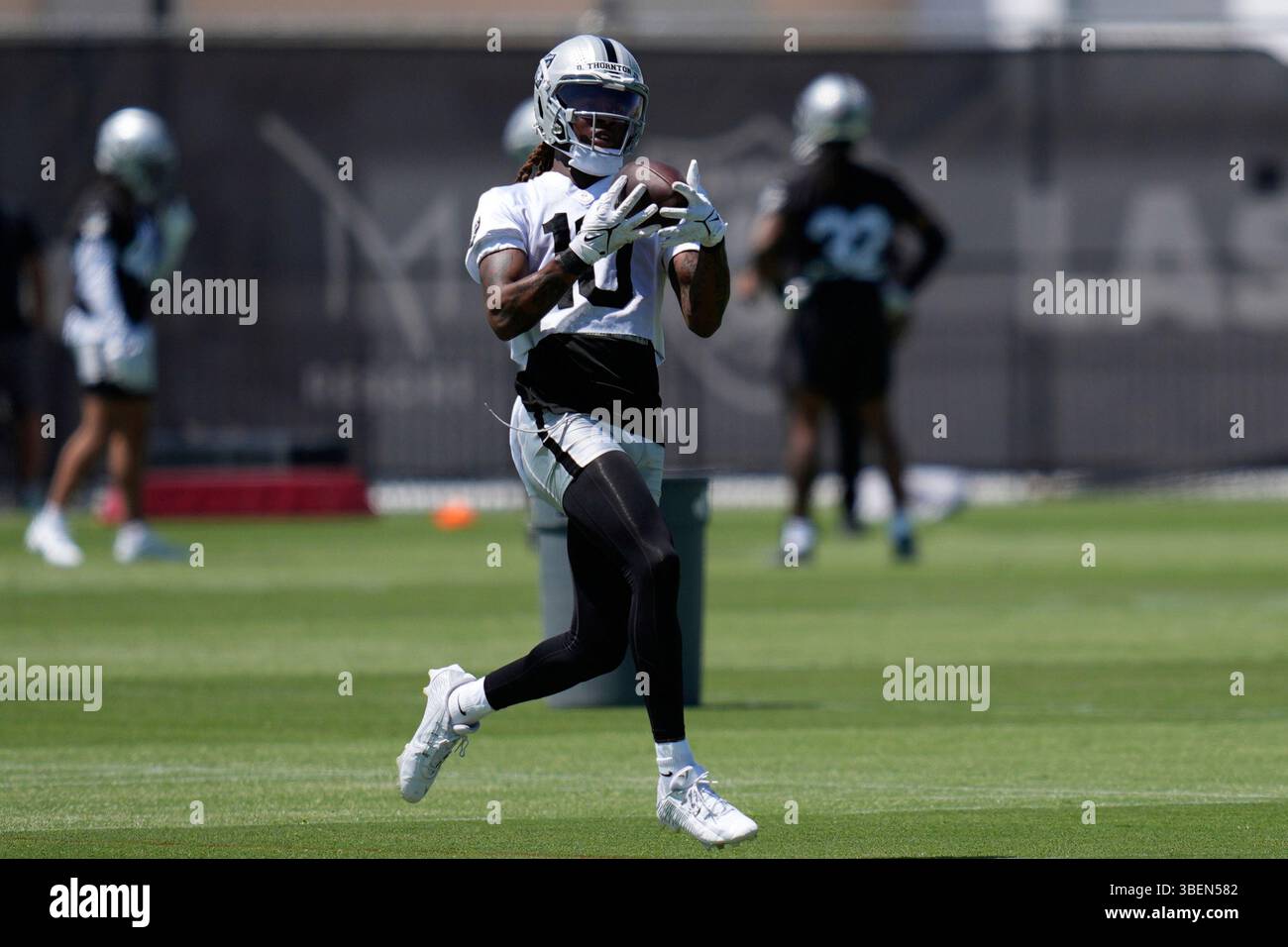 Las Vegas Raiders wide receiver Dont'e Thornton Jr. participates during ...
