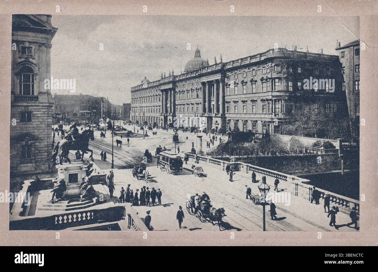 A historical photograph from circa 1910 depicts Schloßplatz in Berlin ...