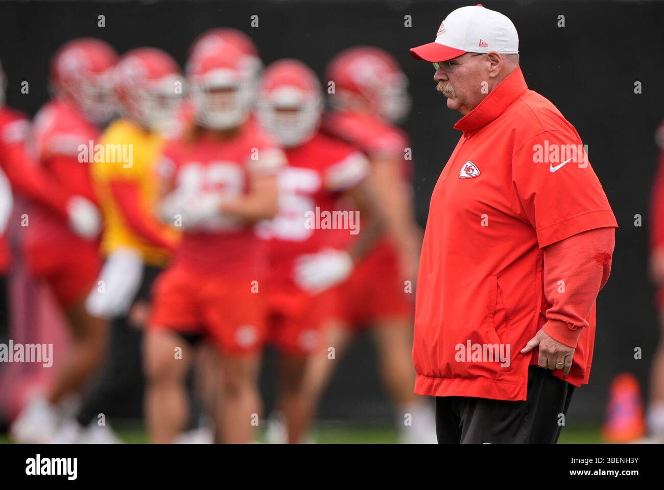 Kansas City Chiefs head coach Andy Reid watches a drill during the NFL ...