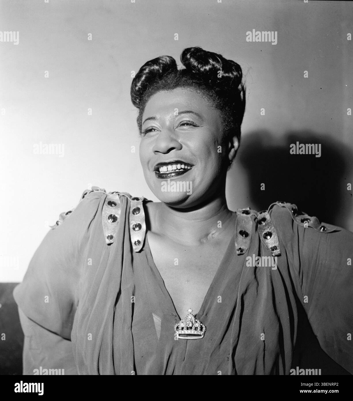 Portrait of Ella Fitzgerald by William Gottlieb, New York, Nov. 1946 ...