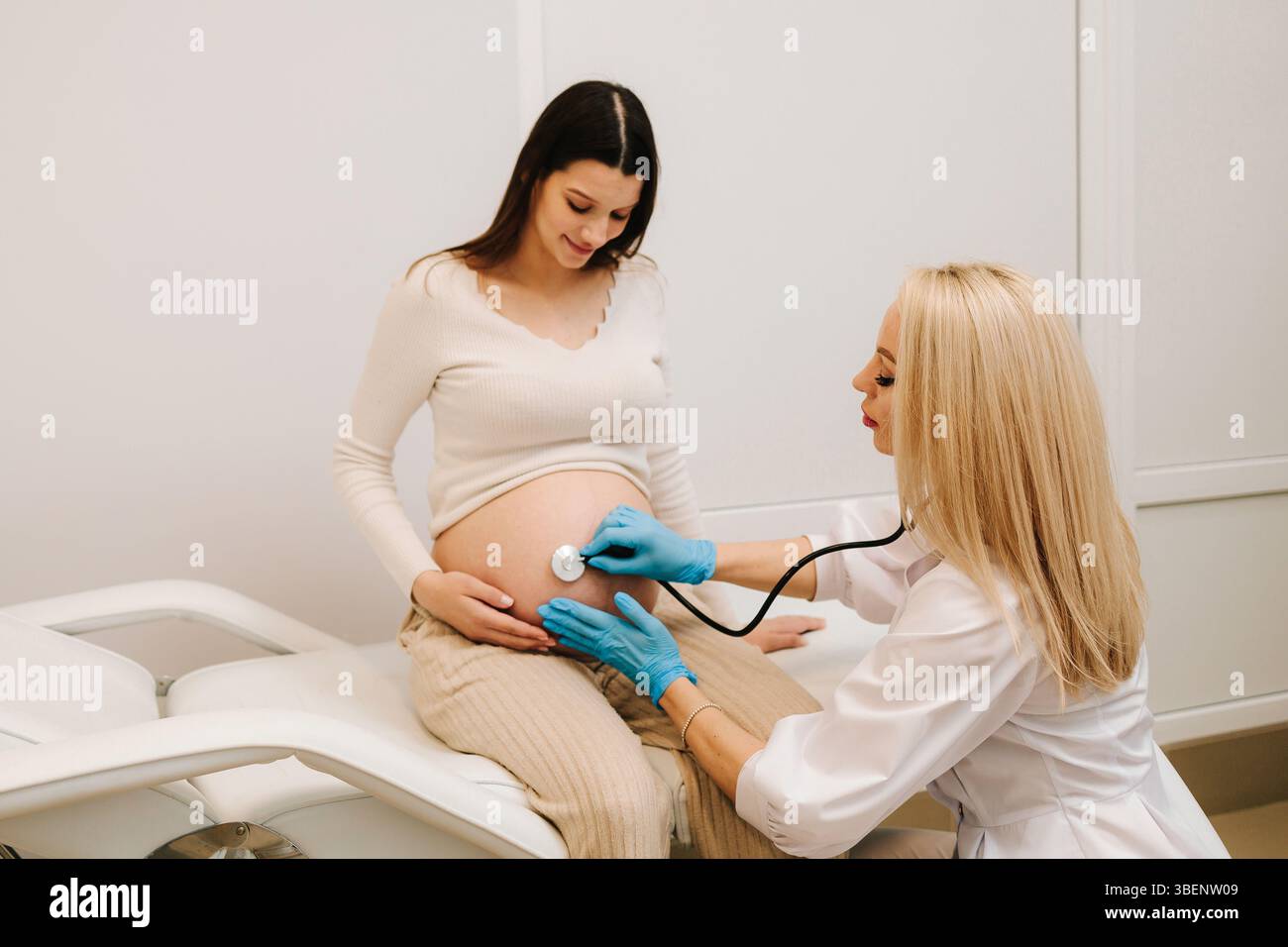 Pregnancy consult about fetus health on the appointment in gynecology ...