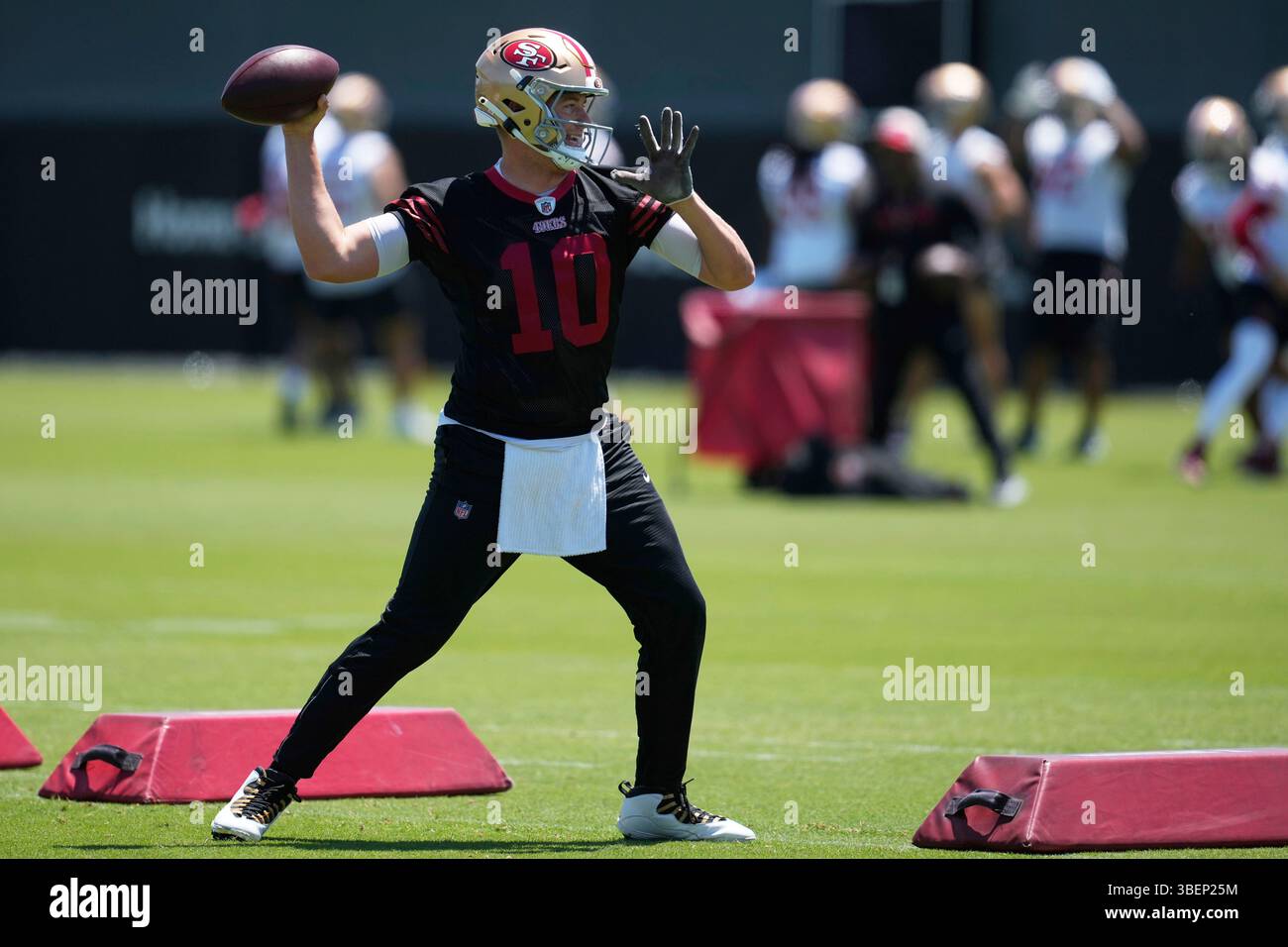 San Francisco 49ers quarterback Mac Jones (10) passes during NFL ...