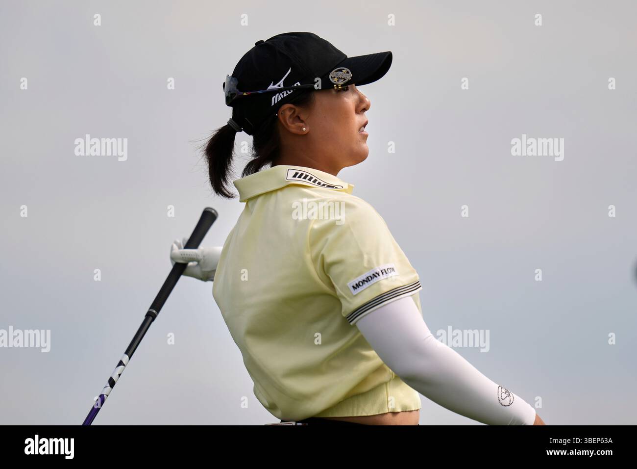 Jiwon Jeon, of South Korea, watches her shot on the third hole during ...