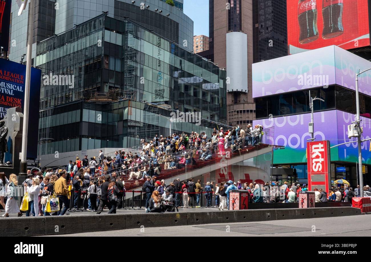 "TKTS Steps" is a popular tourist destination for theater goers in ...