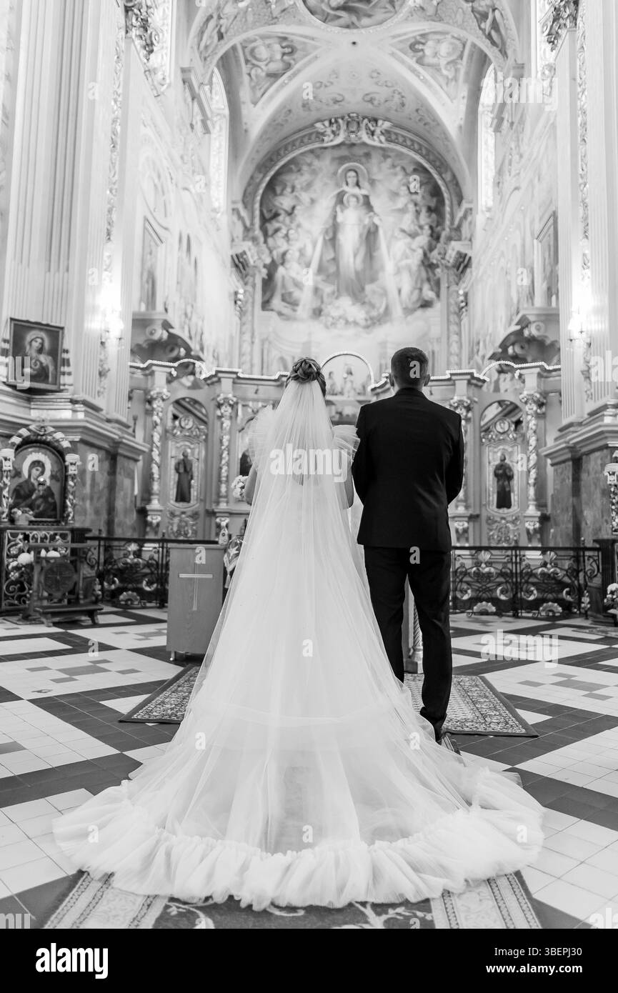 Back altar Black and White Stock Photos & Images - Alamy