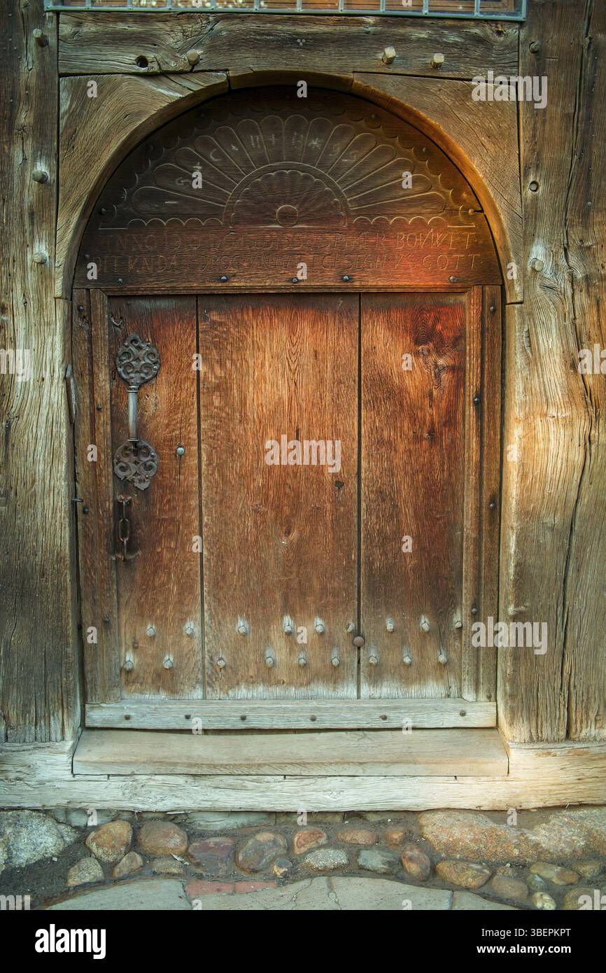 Input the north hi-res stock photography and images - Alamy