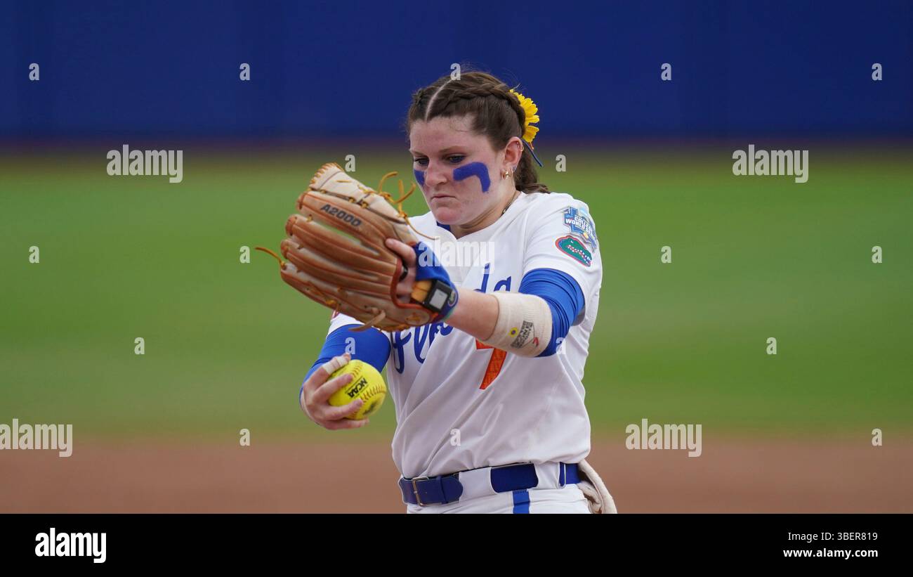 Florida starting pitcher/relief pitcher Keagan Rothrock (7) during an ...