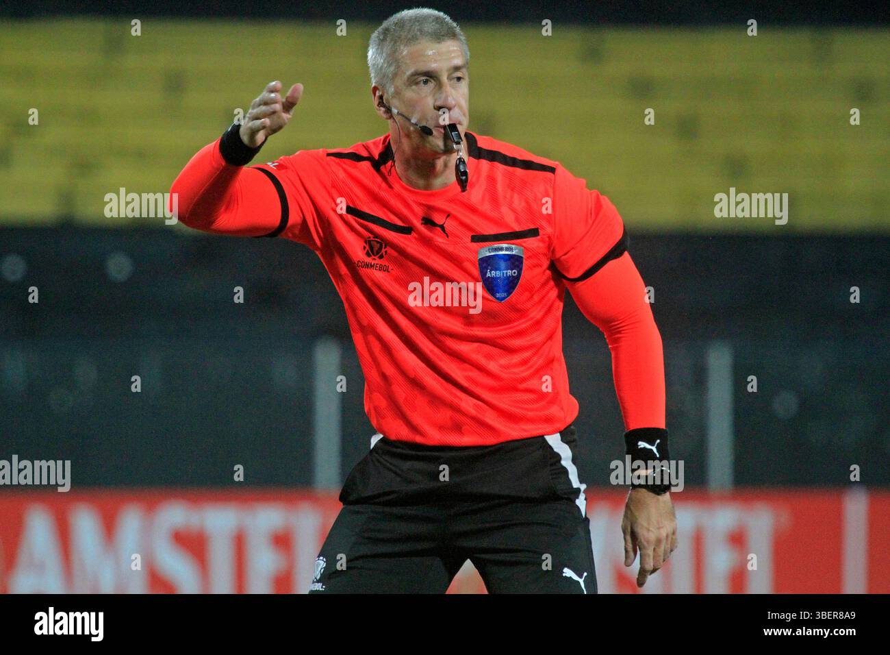 Velez penarol referee hi-res stock photography and images - Alamy