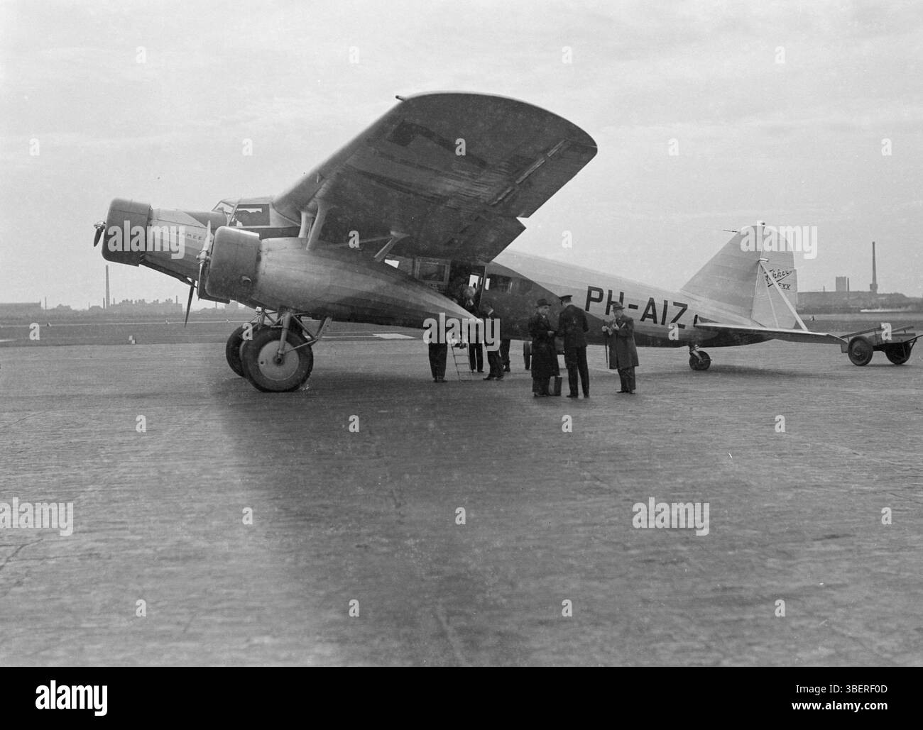 1930s Berlin: Passengers disembark from the Fokker F.XX PH-AIZ ...