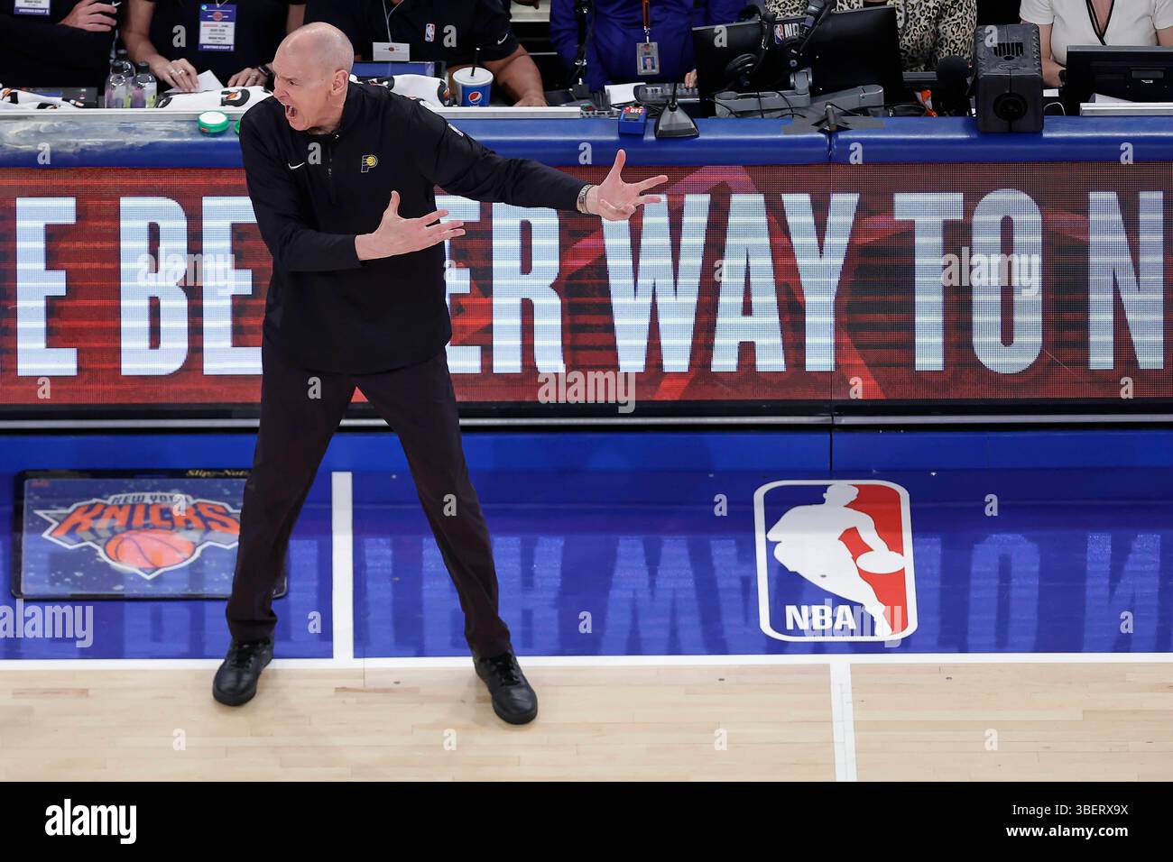 Indiana Pacers head coach Rick Carlisle reacts during the third quarter ...