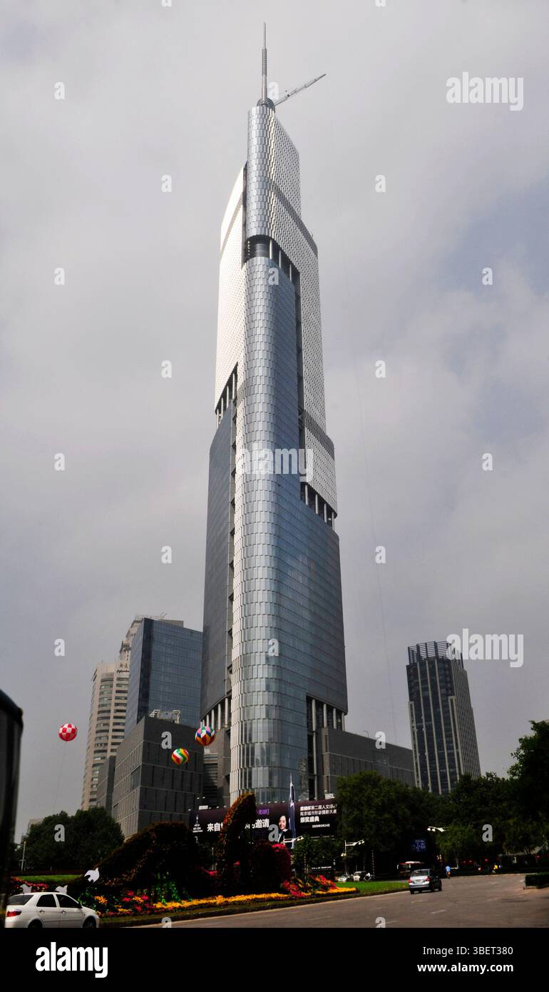 Final stages of the construction of the Zifeng tower in Nanjing, China ...