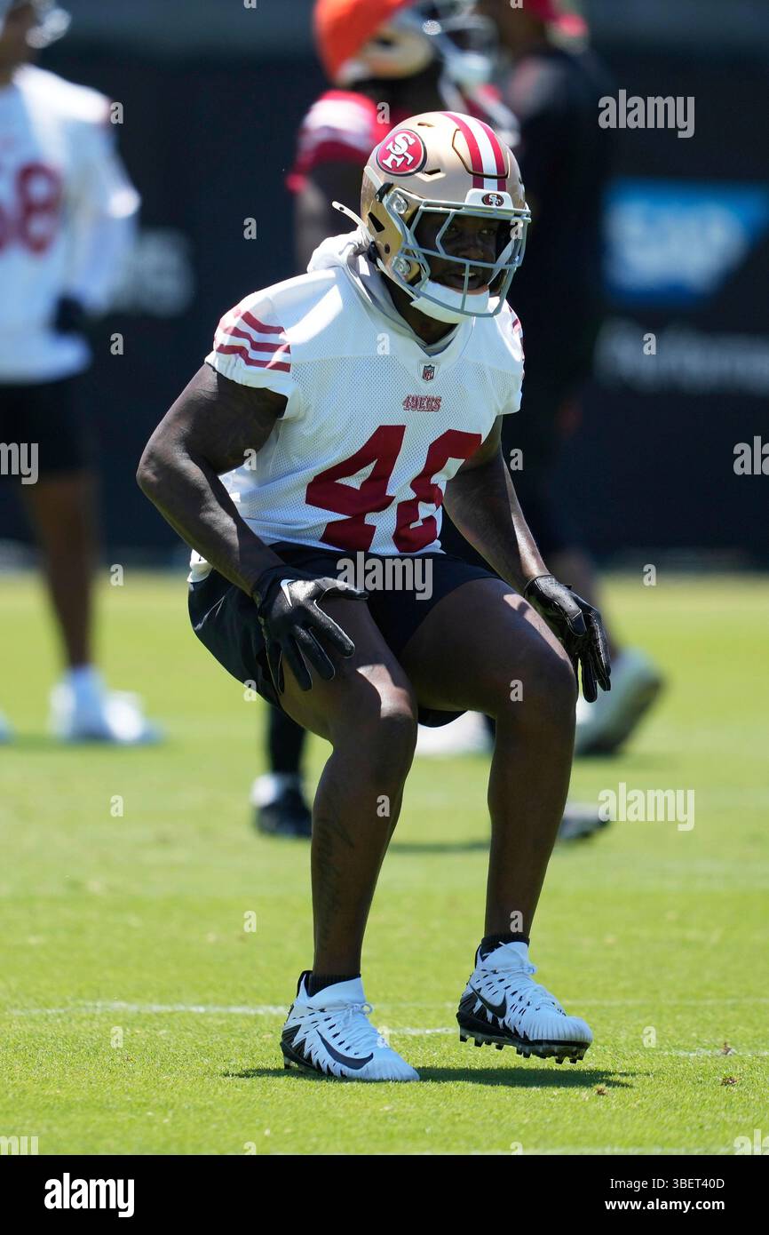 San Francisco 49ers linebacker Tatum Bethune during NFL football ...