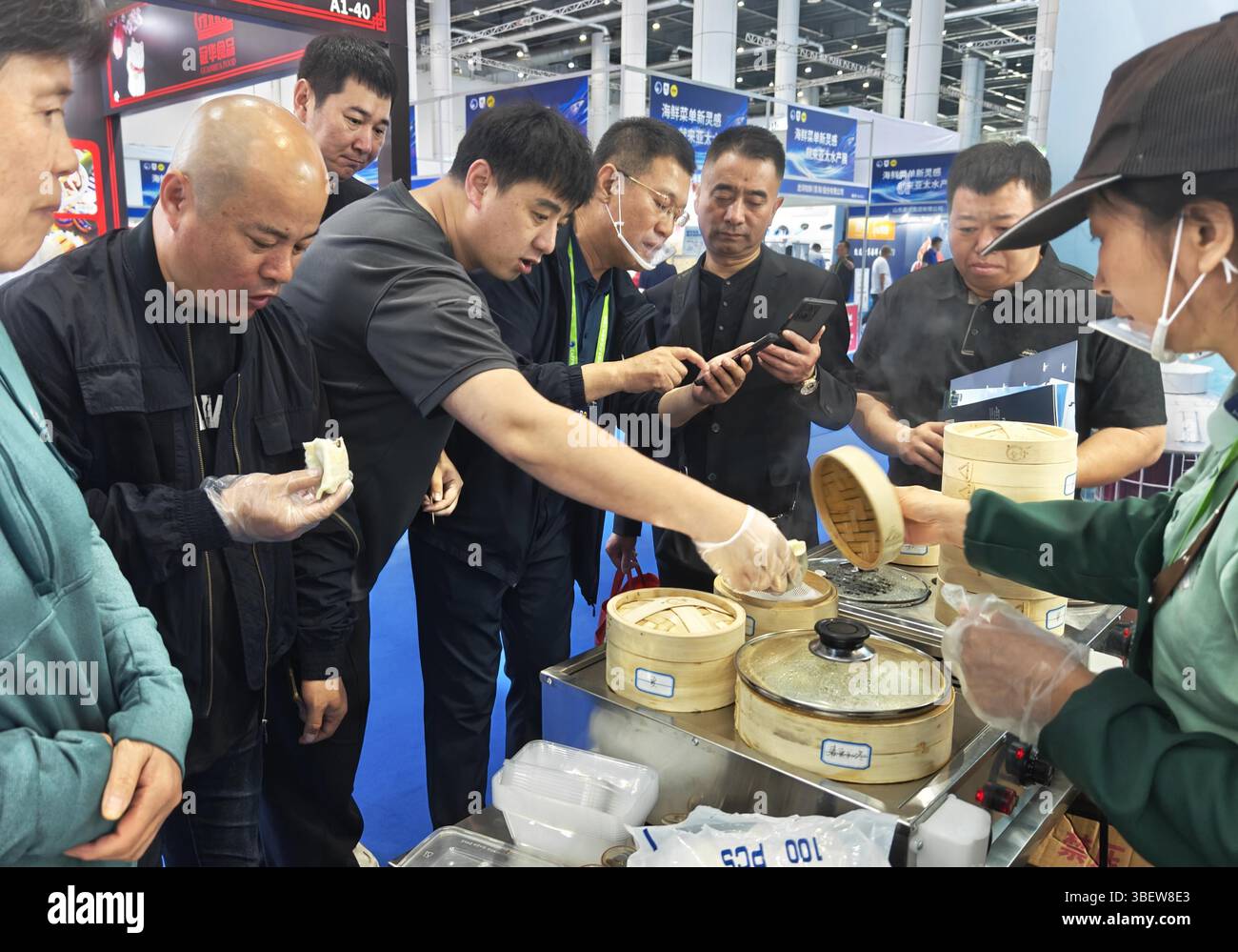 The 2025 Asia-Pacific Seafood Expo opens in Dalian City, northeast ...
