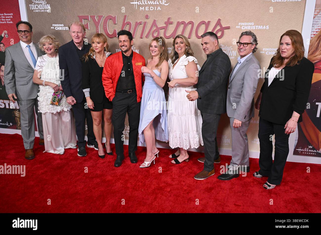 Diedrich Bader, Christine Ebersole, Ed Begley Jr., Megyn Price, Tyler ...