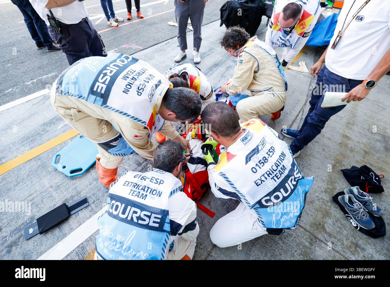 FIA extrication exercise illustration during the Formula 1 Aramco Gran ...