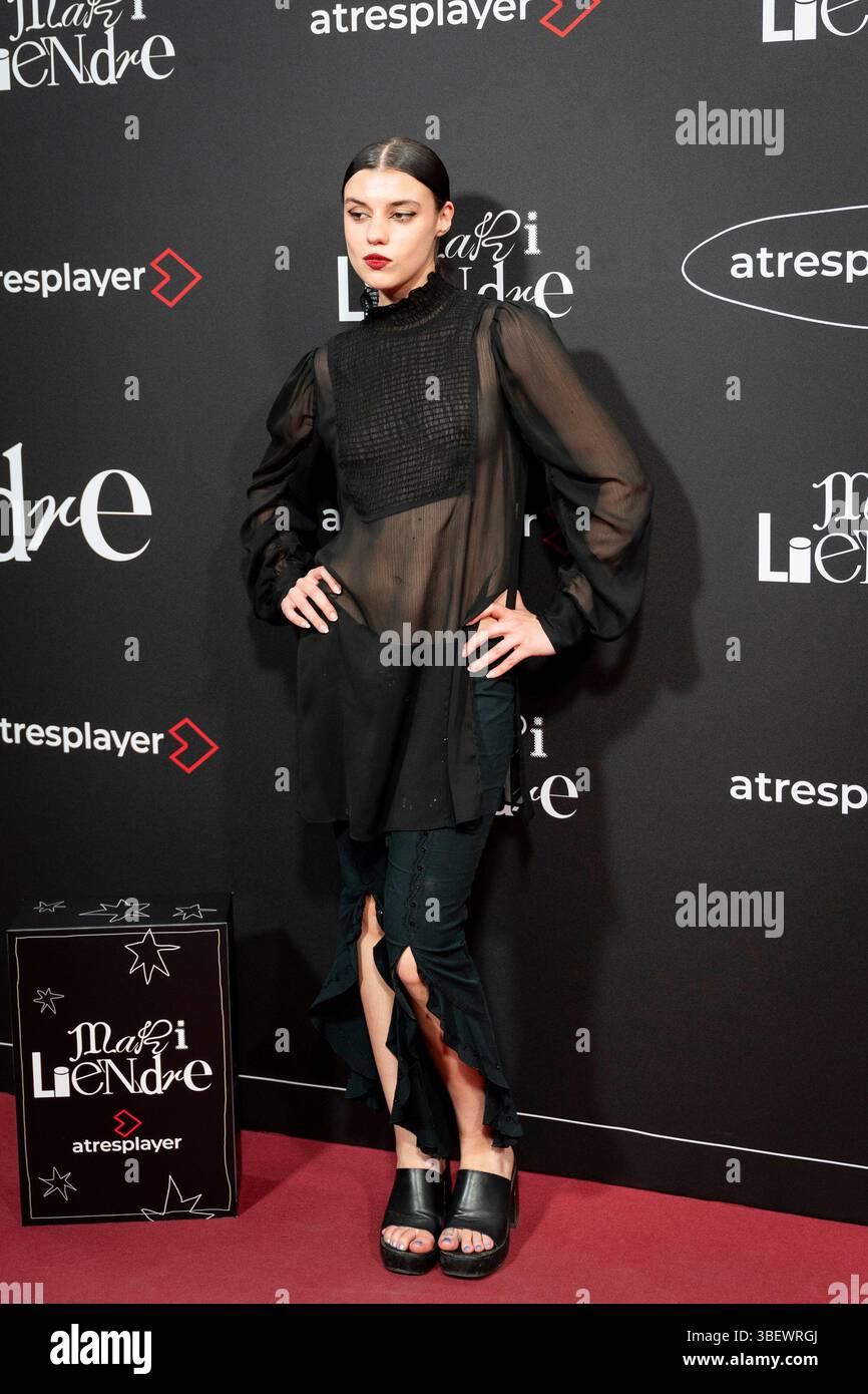 Marian attends to 'Mariliendre' premiere at Cine Palacio de la Prensa ...