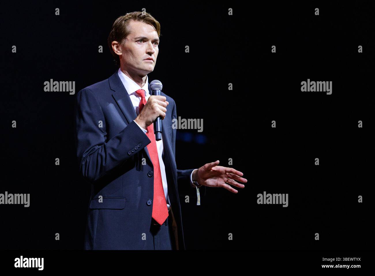 Las Vegas, USA. 29th May, 2025. Ross William Ulbricht speaks at the ...
