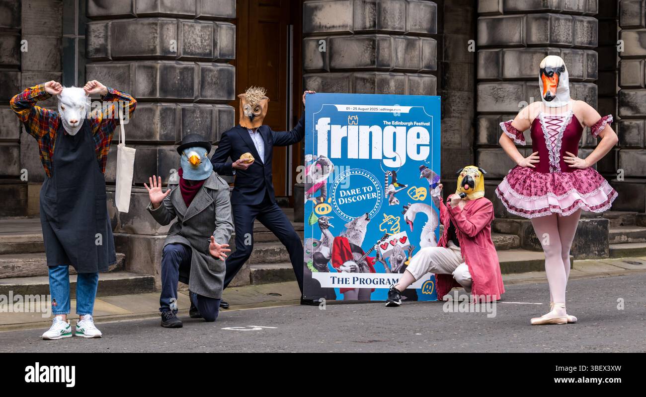 Royal Mile, Edinburgh, Scotland, UK, 30 May 2025, Edinburgh Festival ...