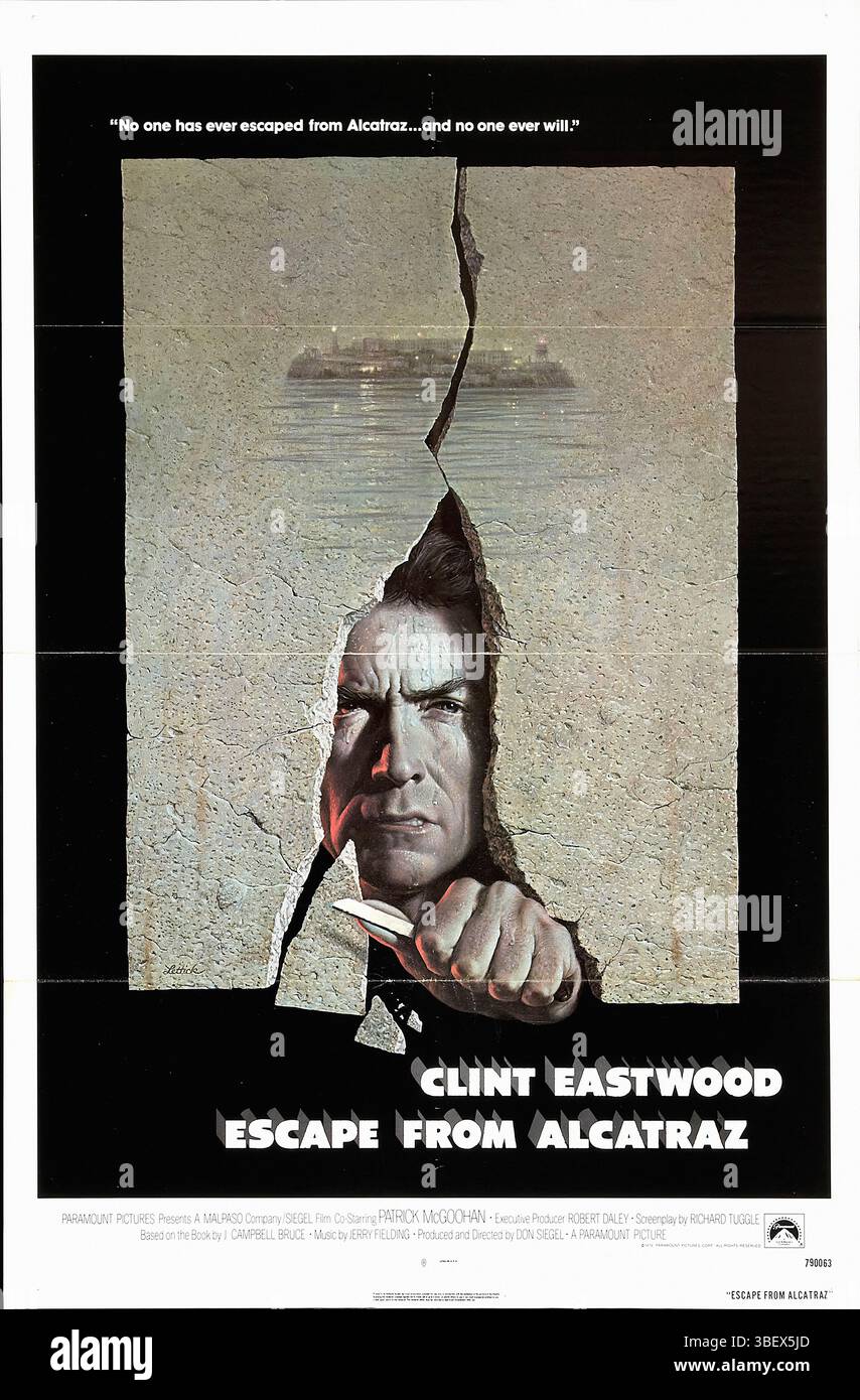 ESCAPE FROM ALCATRAZ - Original Movie Poster Stock Photo - Alamy