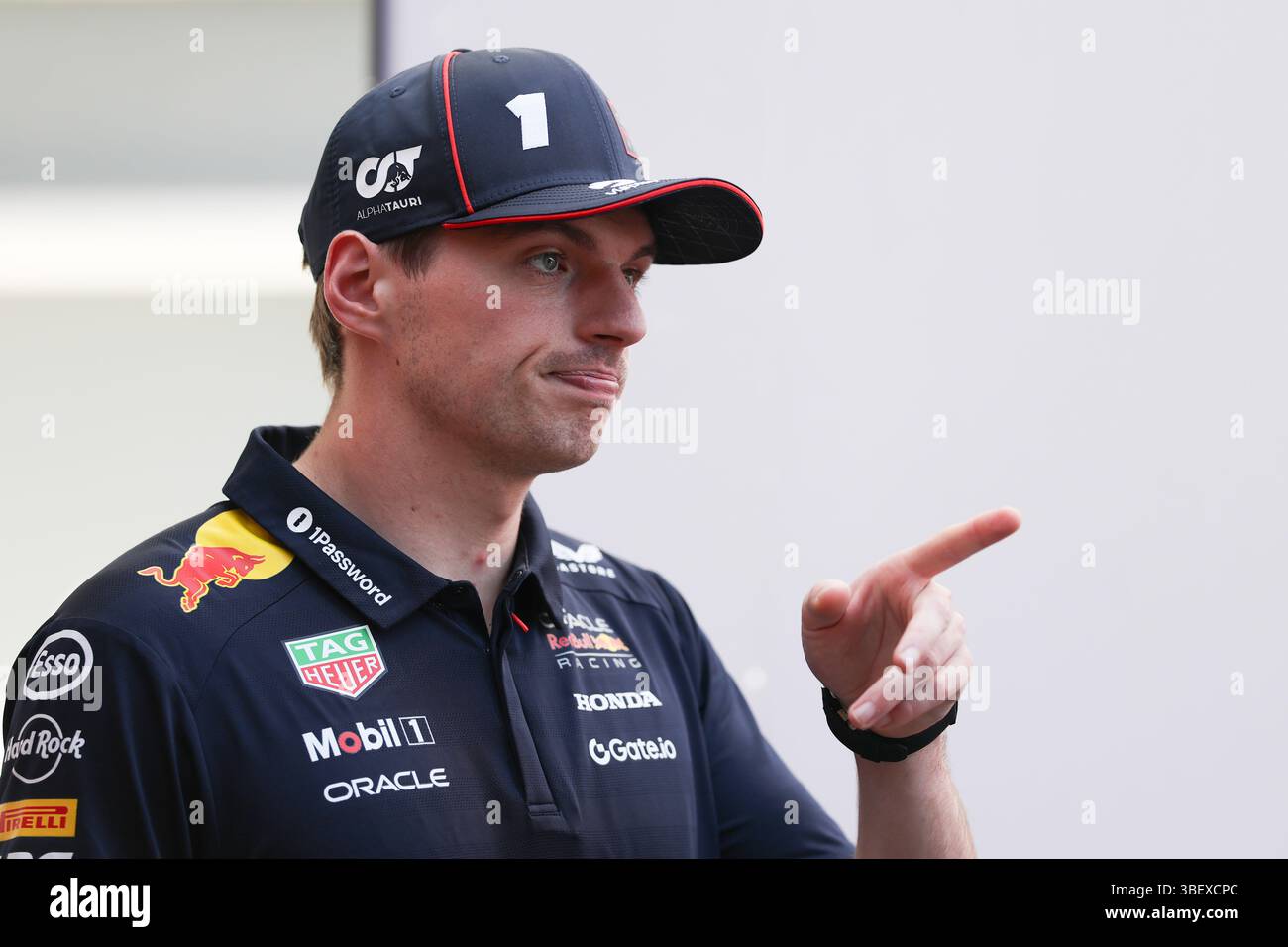 #1 Max Verstappen (NLD) Oracle Red Bull Racing (AUT) Red Bull RB21 ...