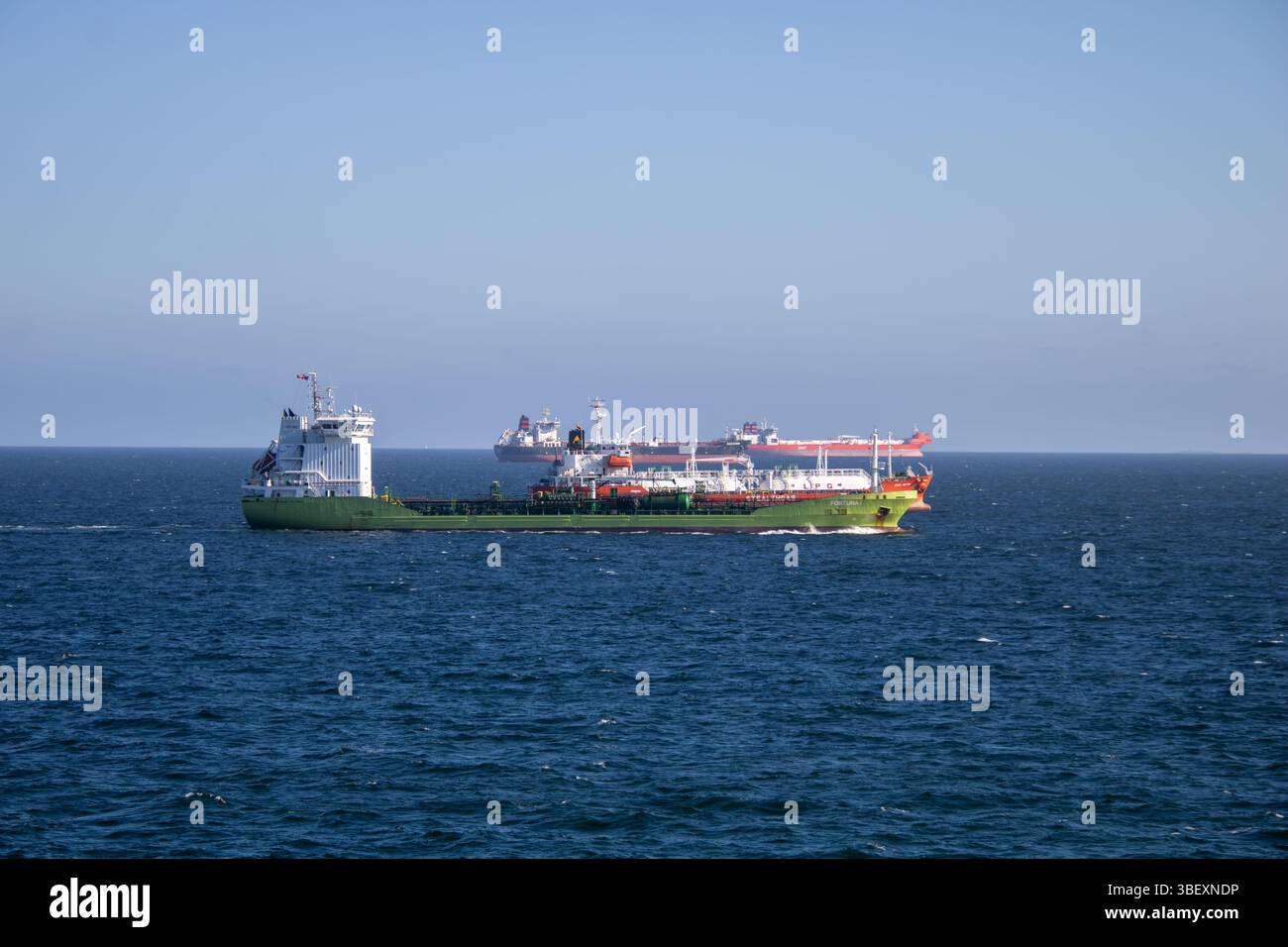Fracht schifffahrt hi-res stock photography and images - Alamy