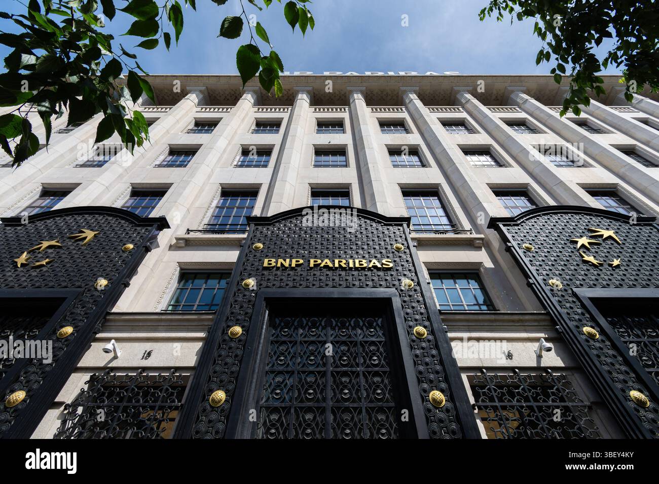 Facade of the building housing the BNP Paribas headquarters in Paris ...