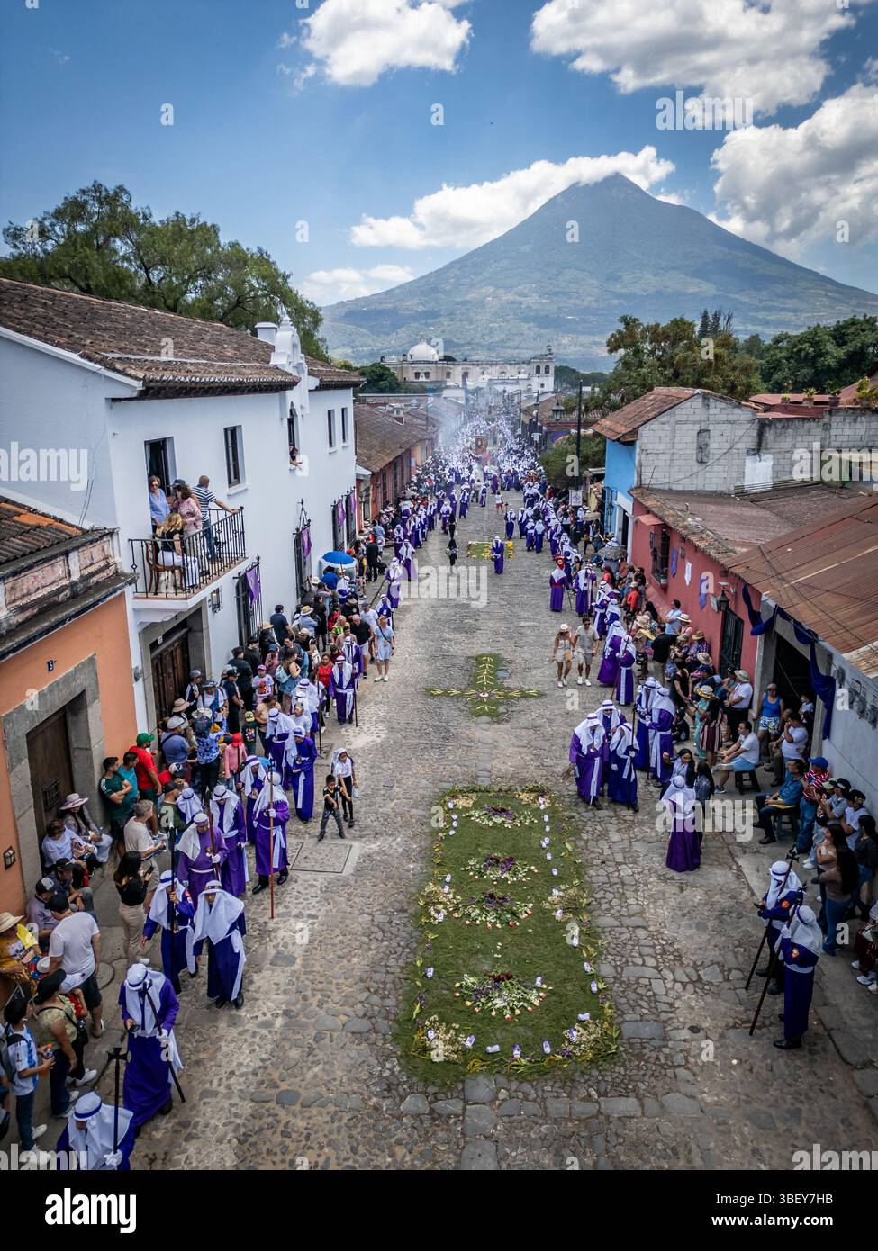 Holy Week celebrations in Antigua, Guatemala Stock Photo - Alamy