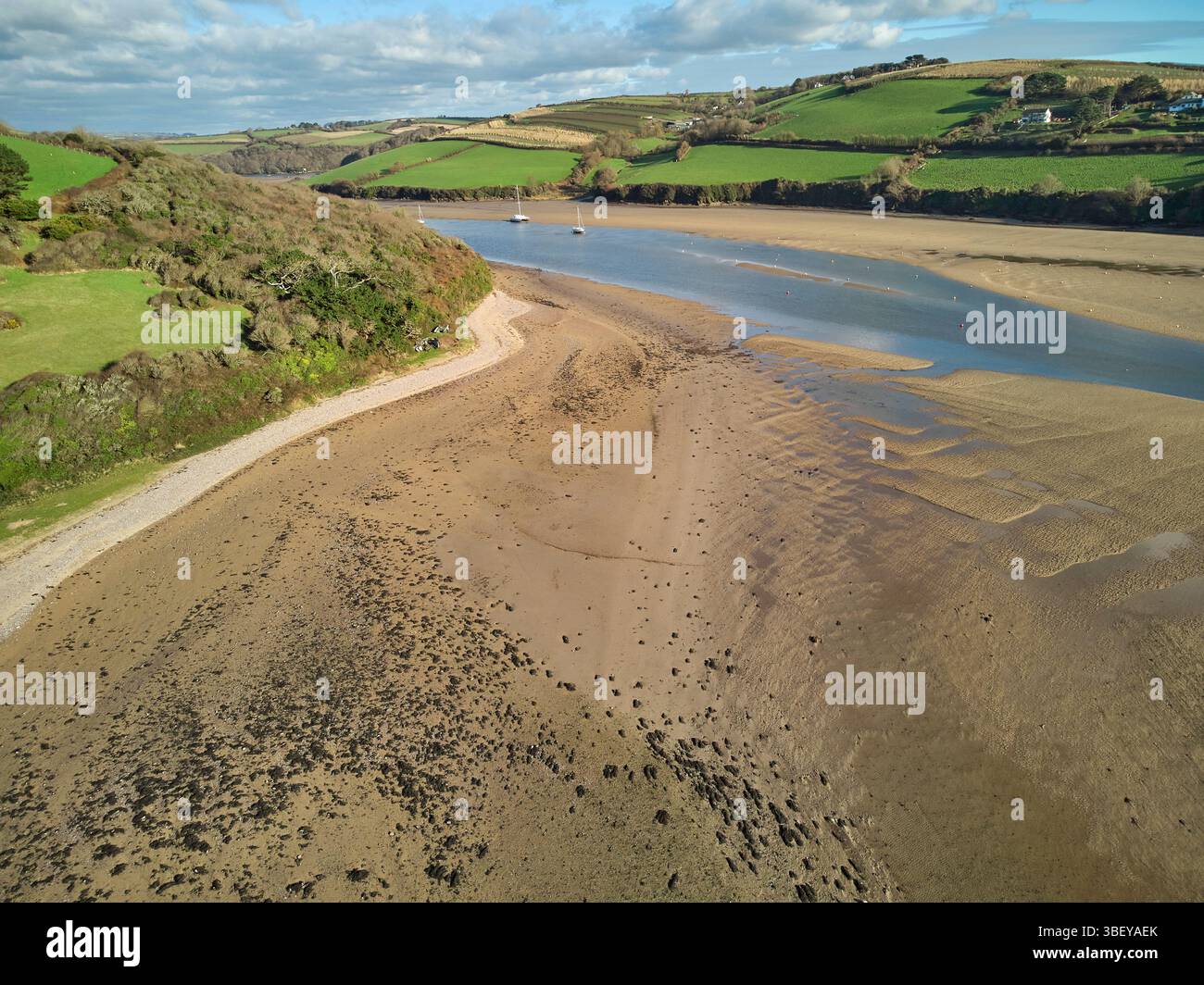 Aerial view low tide river hi-res stock photography and images - Alamy