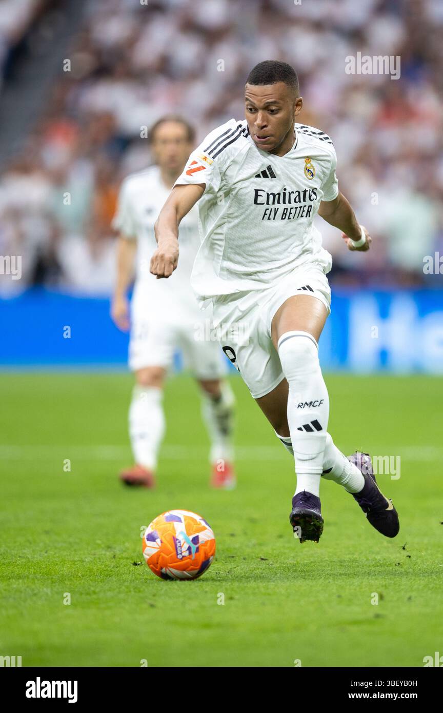 Real madrid 2025 liga hi-res stock photography and images - Alamy