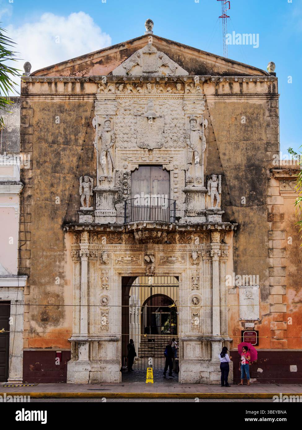 Museum plaza mexico hi-res stock photography and images - Alamy