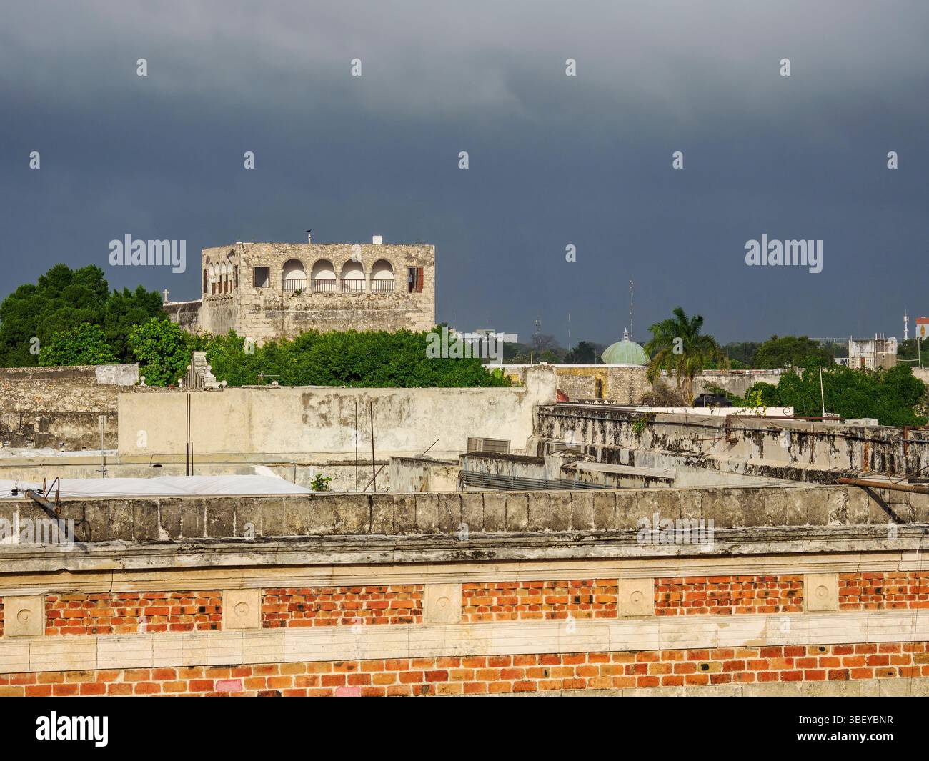 Merida mexico storm hi-res stock photography and images - Alamy