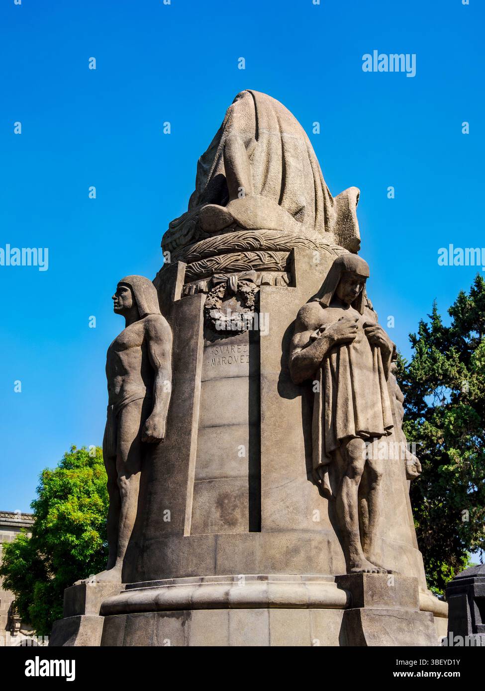 Monument at the Chapultepec Castle, Mexico City, Mexico Stock Photo - Alamy