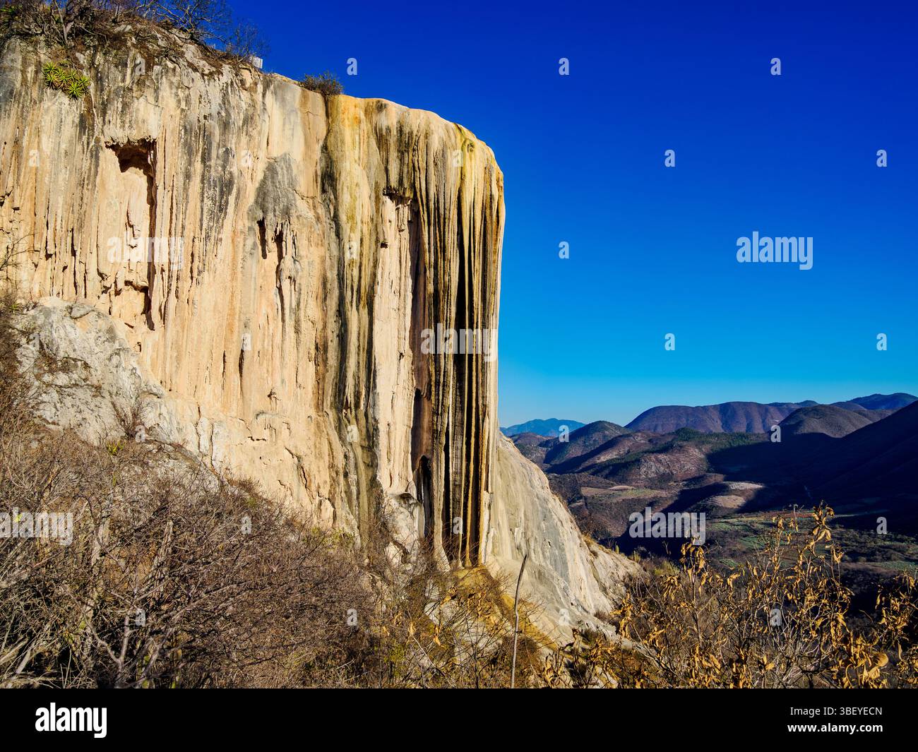 Petrified Waterfall at sunset, Hierve el Agua, San Lorenzo Albarradas ...