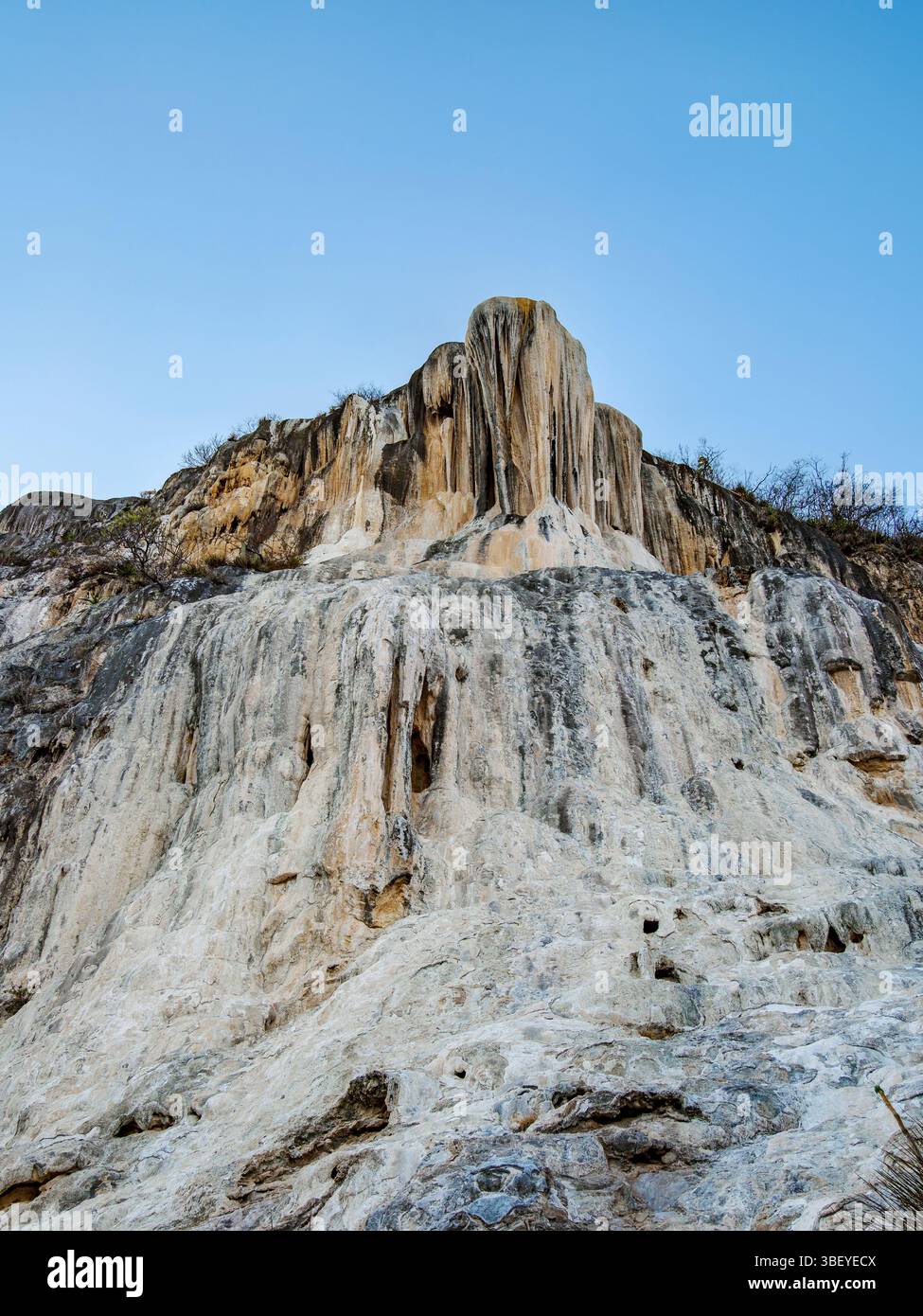 Petrified Waterfall at dusk, Hierve el Agua, San Lorenzo Albarradas ...