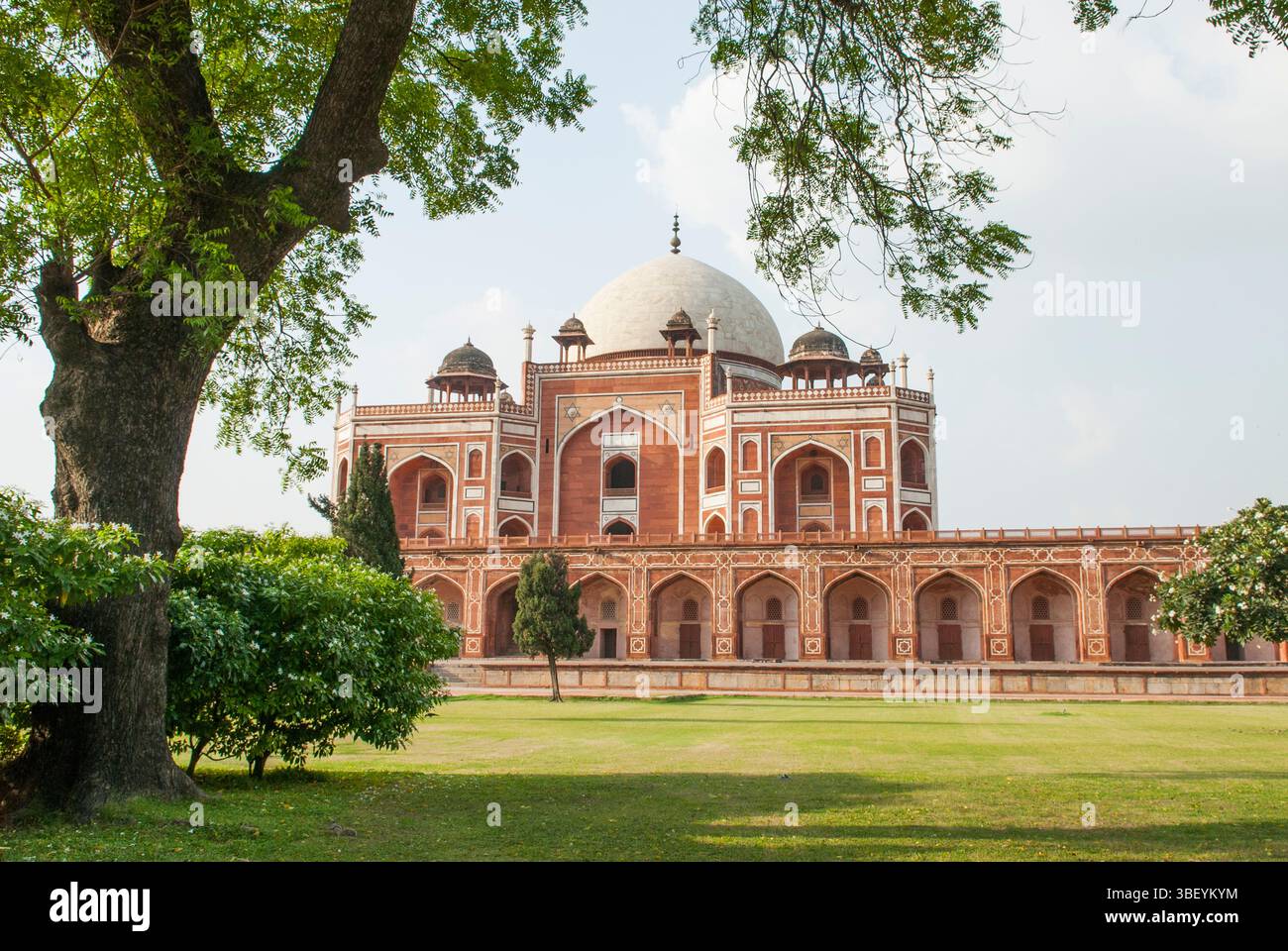 Tomb of Humayun built in 1570, UNESCO, Delhi, India, Asia Stock Photo ...
