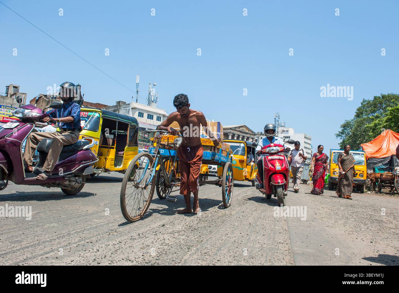 Cycle rickshaw, George Town neighbourhood, downtown Chennai (Madras ...