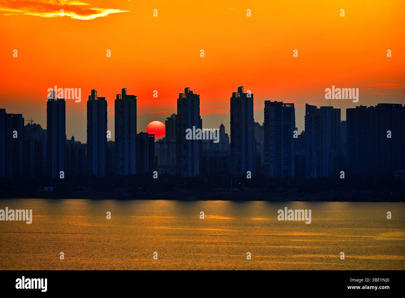 Sunset view of Nanchang City and Ganjiang River from the Pavilion of ...